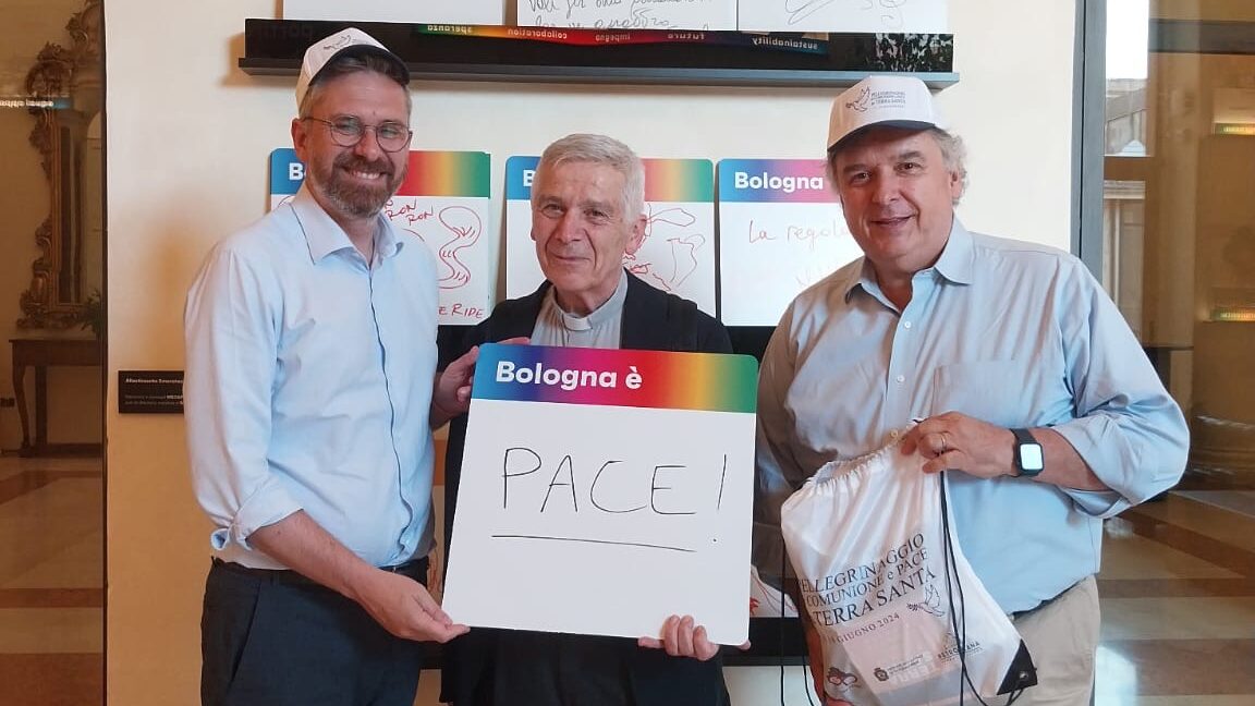 Pellegrinaggio in Terra Santa, il saluto di Mons. Ottani al Sindaco ...